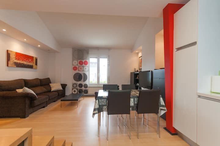 Apartamento En El Centro. Estancias Largas - San Sebastián