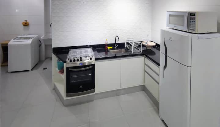 Apto. Inteiro De Frente A Praia De Santos !! - Santos