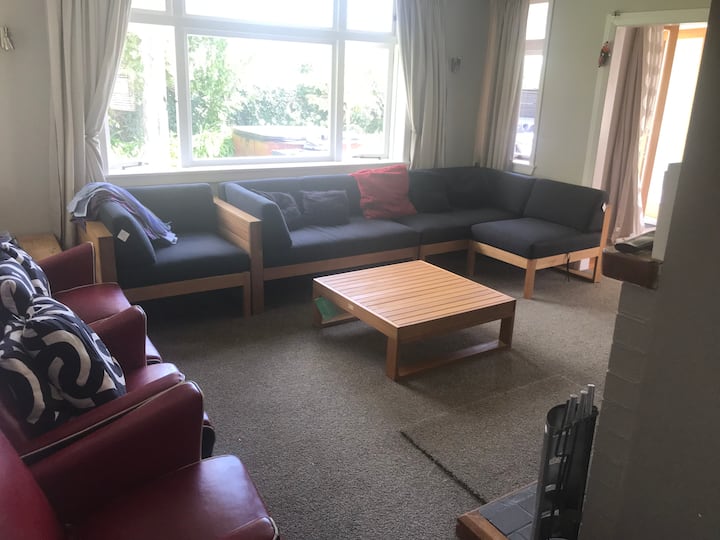 Retro Retreat! - Blenheim