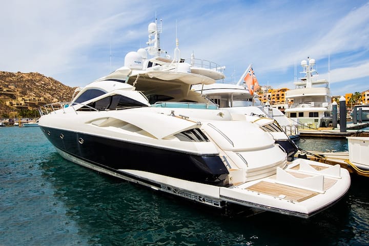 70' Sunseeker Luxury Yacht Charter Cabo San Lucas - Cabo San Lucas