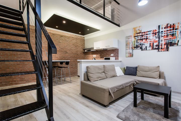 Dob Street Stylish Loft In Pest Center With Ac - Budapest