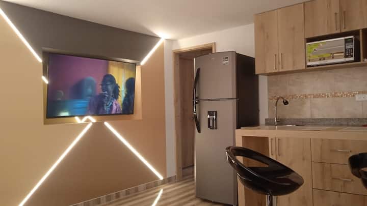 Cali Suite 302 - Cali