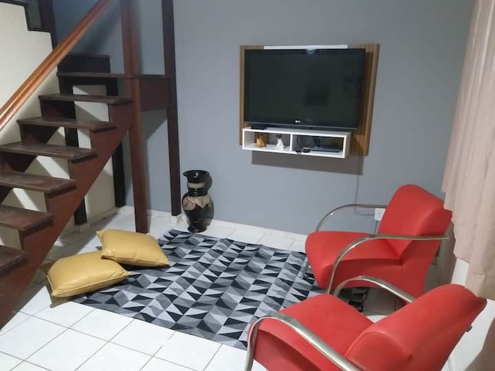 Casa Agradável, Bem Localizada, Entre Cabo Frio E Búzios, Com Vaga Coberta. - Cabo Frio