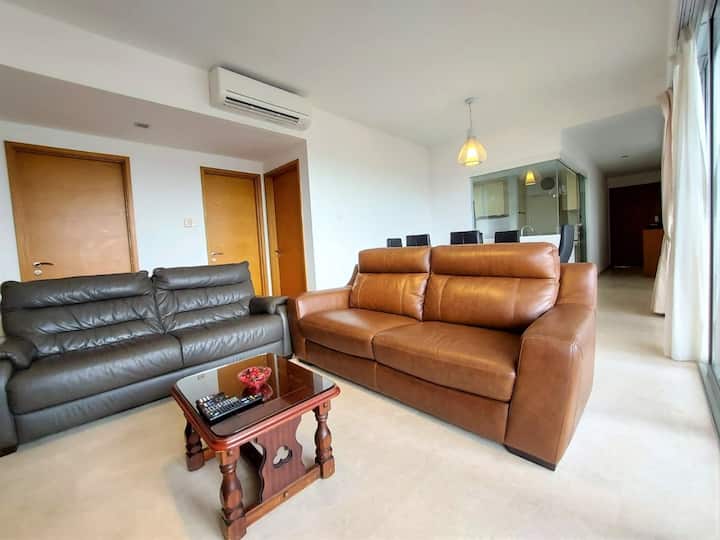 Spacious 3 Bedroom Apartment, Clementi - Bukit Batok