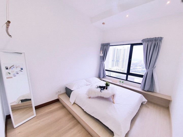 Tatami Vim3 Menjalara@near Desa Park City/ 2-4 Pax - Sungai Buloh