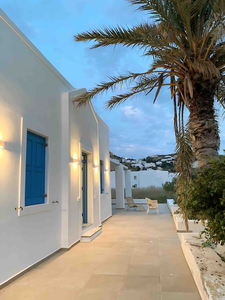 Villa In Front Of The Sea, Sarpakis Villa - Ios