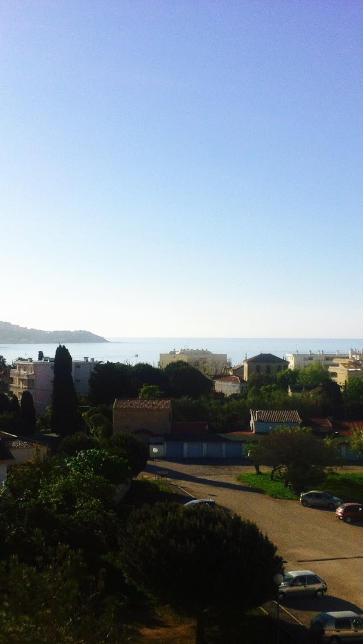 App Tout éQuipe , 200 M De La Plage - La Seyne-sur-Mer