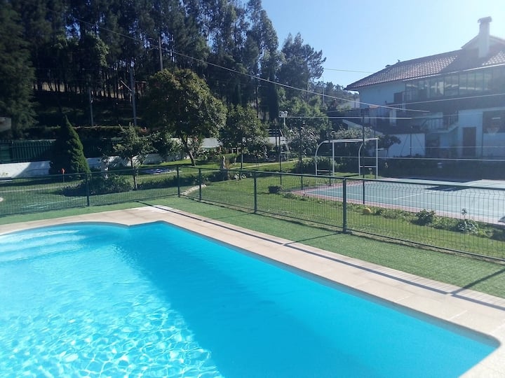 Qtª Das Ferrarias T2+1 Piscina Jacuzzi Campo Jogos - Pombal