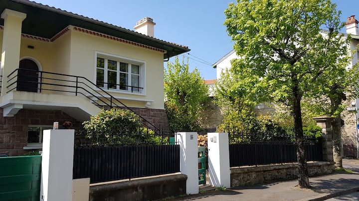 Appart Ds Maison Centre Ville, Calme La Mer à Pied - Guéthary