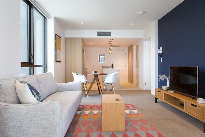 Modern Comfort Close To Beach, Casino & Shopping - Broadbeach