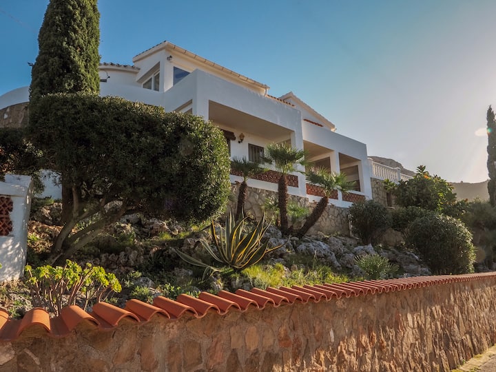 Villa Mit Pool Und  Traumhaften Blick  Auf Denia, Das Meer Und Der Berglandsc - Pedreguer