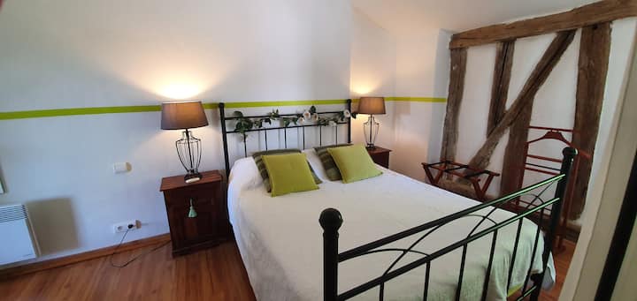Nérac : Jolie Chambre Pour Couple à La Campagne - Nérac