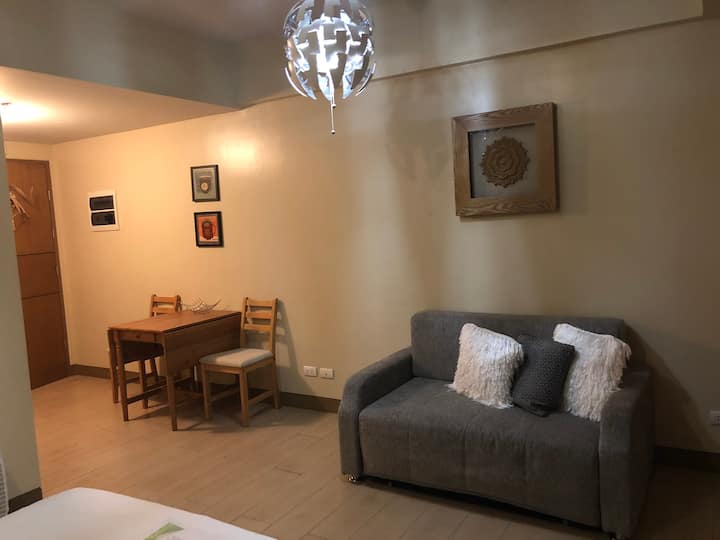 Two Palm Tree 9j - Pasay