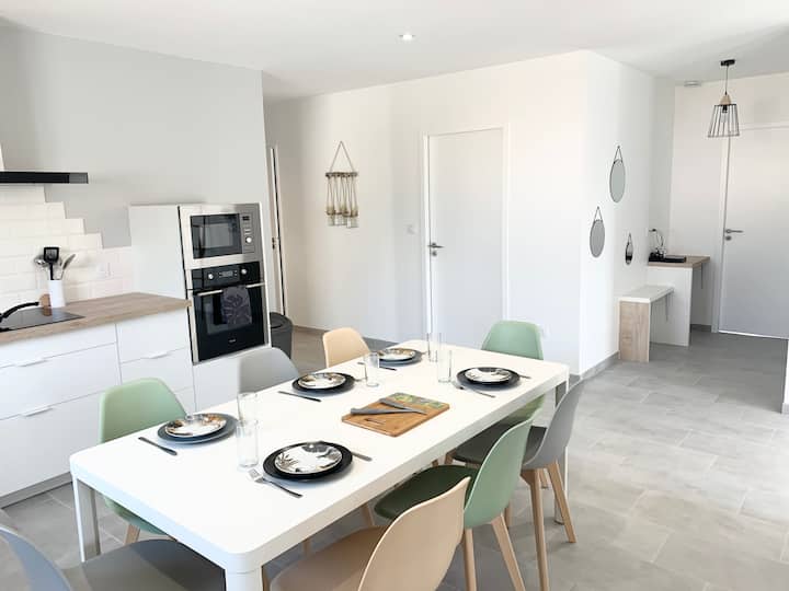Belle Maison De 140m2, Proche Centre Ville - Challans