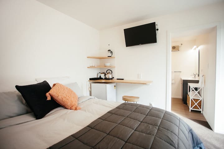 Avonhead Studio Just 5 Minutes From The Airport. - 크라이스트처치