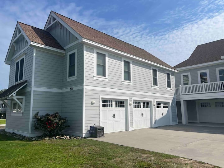 Beautiful Waterfront Views Away From The Hustle! - Manteo, NC