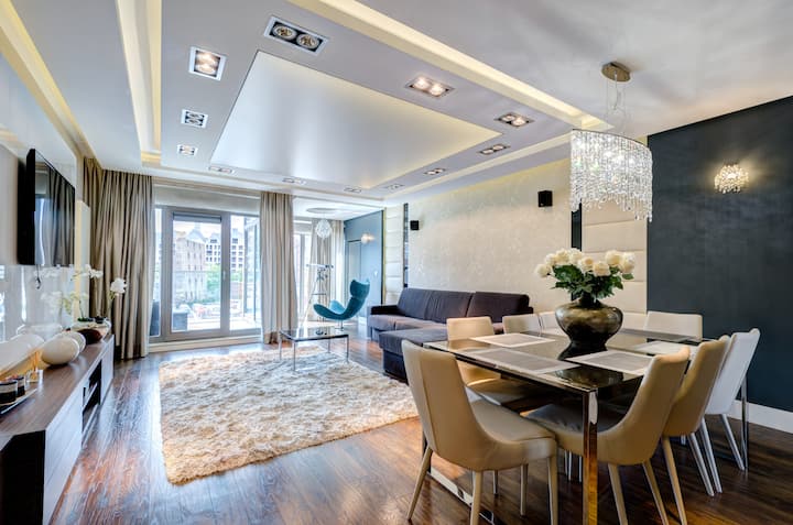 Szafarnia 11 | Spacious Apartment | River View - Gdańsk