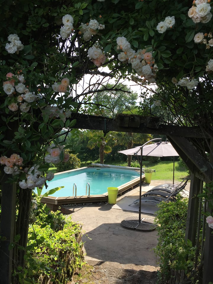 Chalet 2 Terrasses  Piscine Privee  Tres Belle Vue - Corrèze