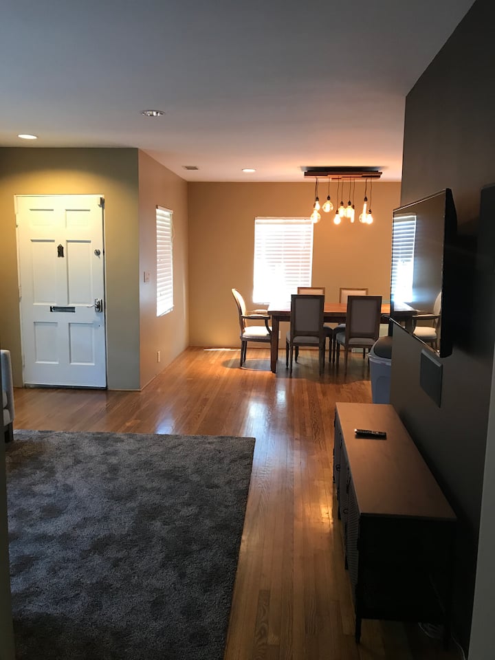 ★★ 5 Star Beautiful  Long Beach House★★ - Carson, CA