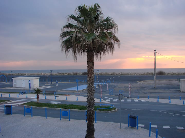 Face La Mer Pour 6 Personnes - Saint-Pierre-la-Mer