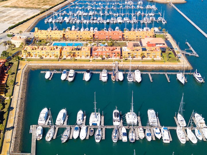 Fantastic Apartment At Marina Praia Da Rocha - Portimão
