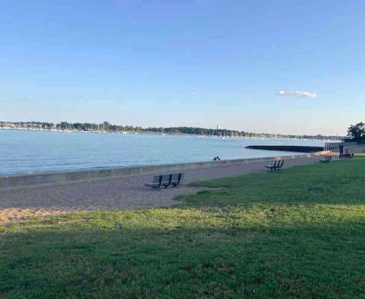 Fall Enchanting Getaway Near Salem 2.4 Miles 9 - Manchester-by-the-Sea, MA