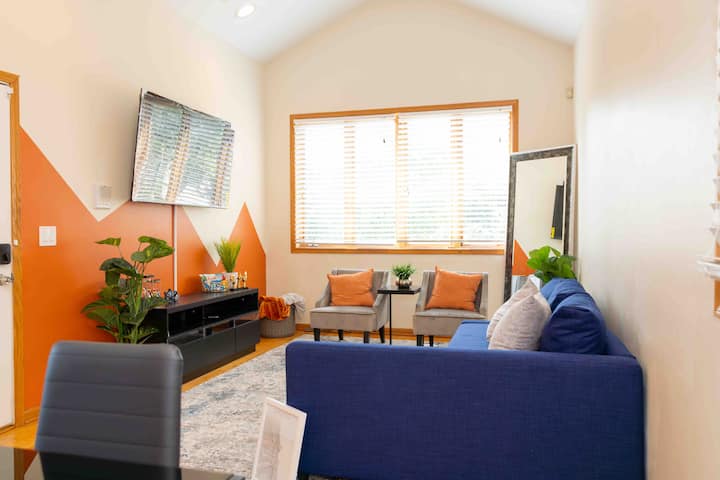Your Home Away From Home -12 Mins From Downtown - Şikago, IL