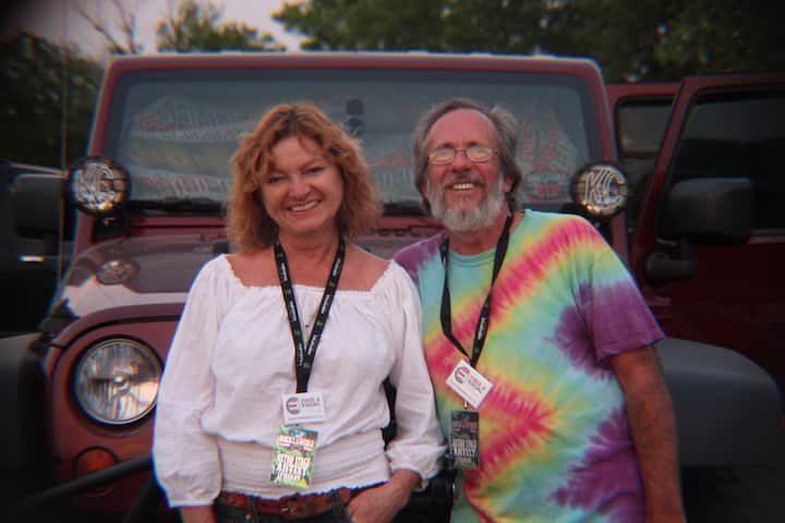 Smiling Pines - Eureka Springs, AR