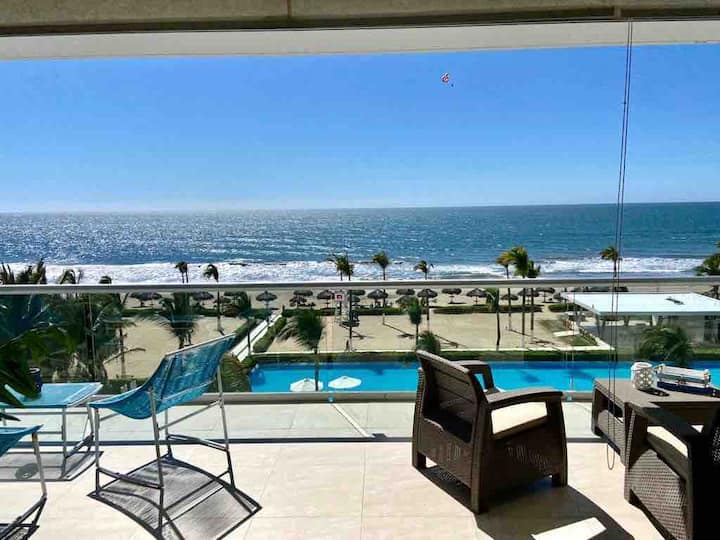 Se Renta Lujoso Condominio 4recamaras Completas - Mazatlán