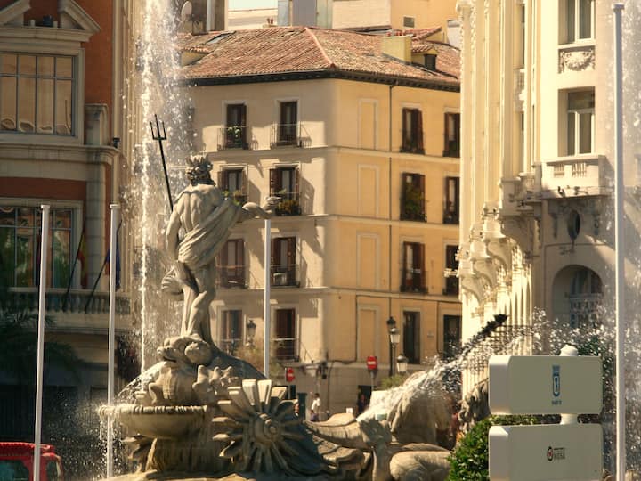 Lovely 110m2 Home - Best Location! -