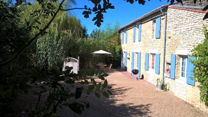 Maison Maraîchine Au Calme - Marais poitevin