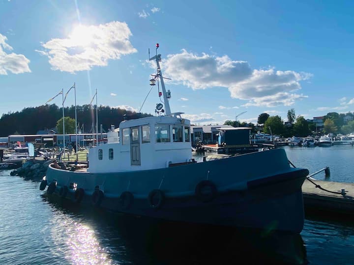 Ekerö Bobåten Hubbe I Jungfrusunds Marina - Estocolmo