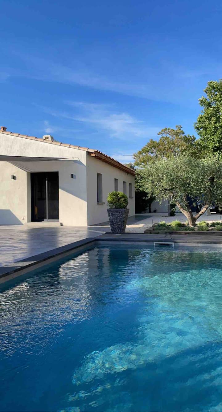 Maison Avec Piscine Privée - L'Isle-sur-la-Sorgue