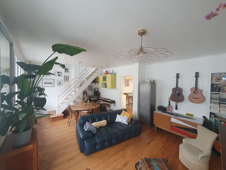 Grand Appartement Duplex Near Montmartre/paisible - France