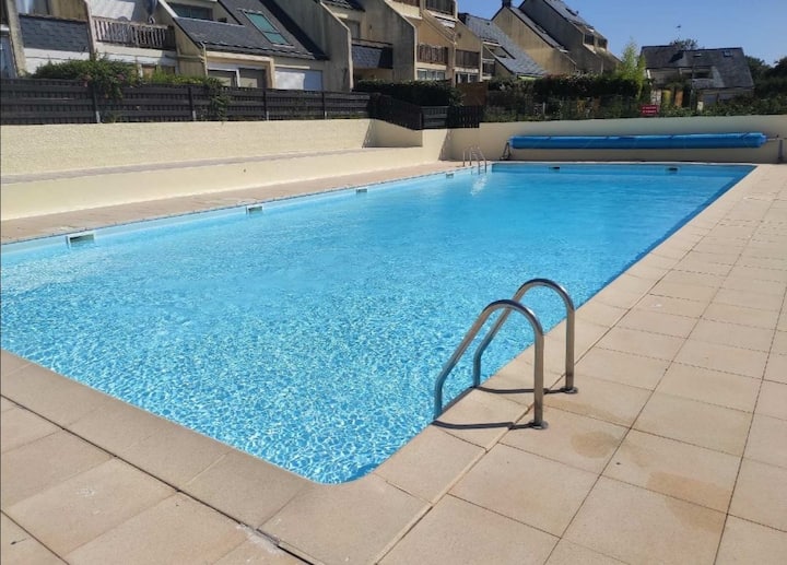 Superbe Studio Vue Mer/ Piscine Chauffée/ Jardinet - Guidel