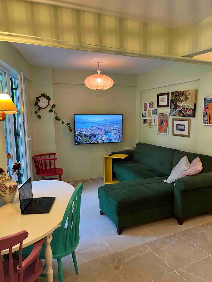 Colzy: Colorful & Cozy - Private Garden - Istanbul