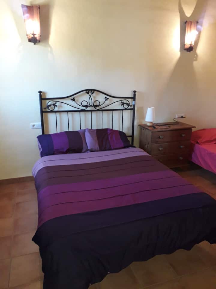 Stunning Andalucian Mountains 2 Bed Apartment - Álora