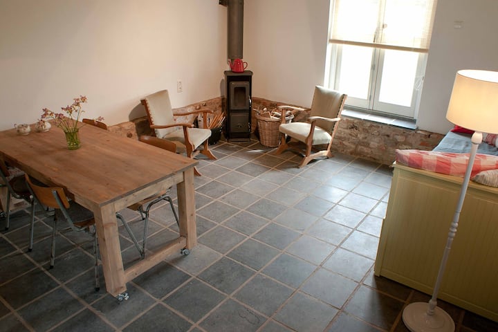 The Fruit Barn, Home & Away - Venlo