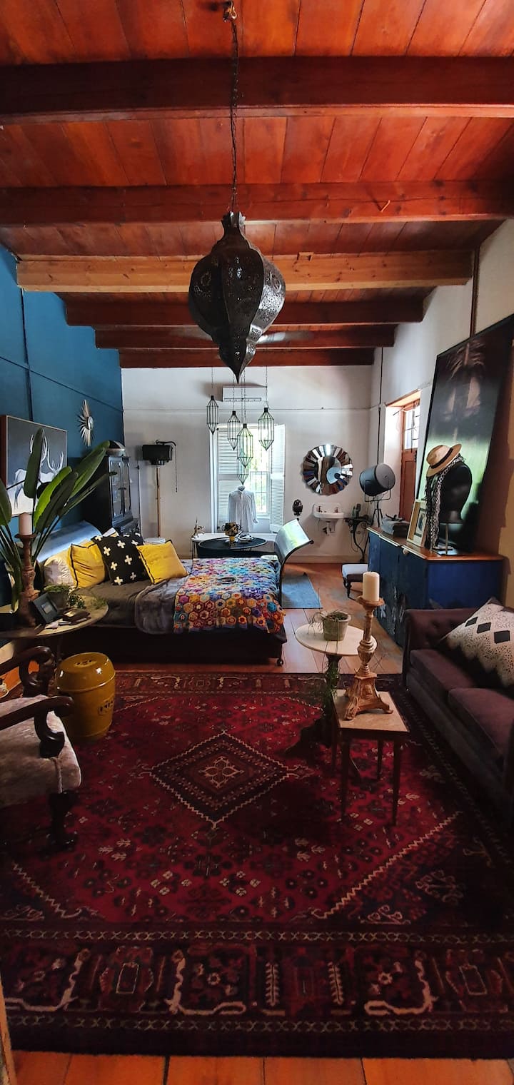 "Artistic Historic House In The Klein Karoo." - Calitzdorp