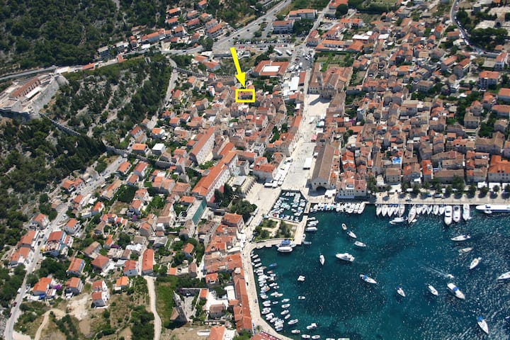 Apartment and House Vacation Rentals in Hvar | Airbnb
