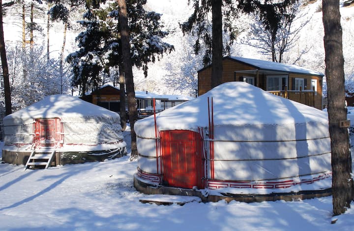 Véritable Yourte Mongole En Savoie - Bourg-Saint-Maurice