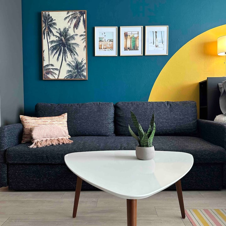 Its A Vibe Beachfront Condo In Daytona Beach - Daytona Beach, FL