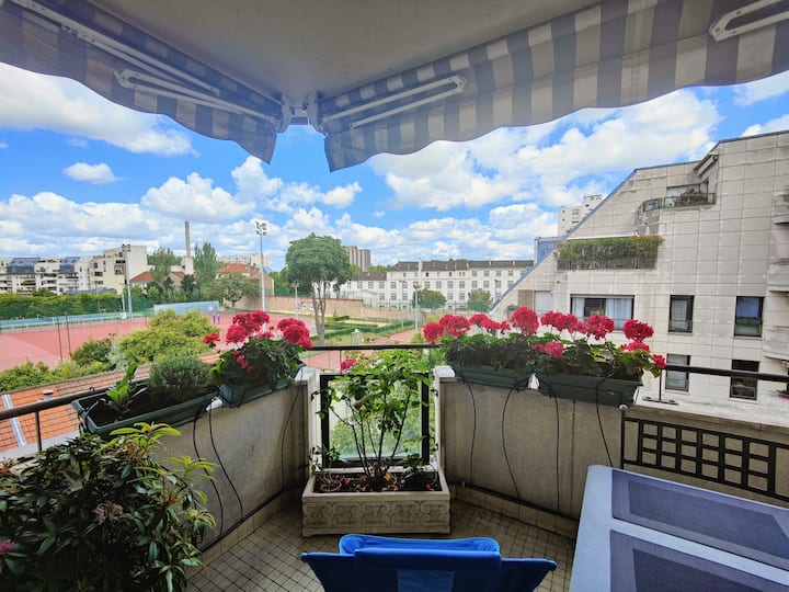 Paris : Bel Appartement Au Pied De Montmartre. - Porte de Pantin