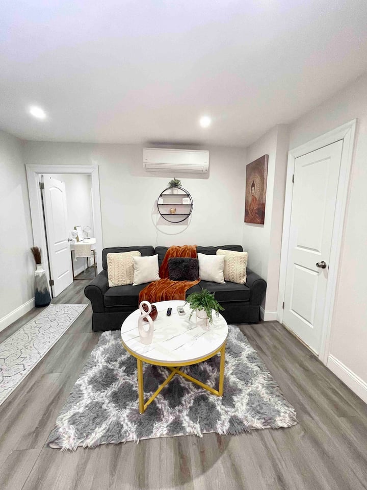 Cozy - Luxe, Private 1bed Apt- No Cleaning Fee - The Bronx, NY