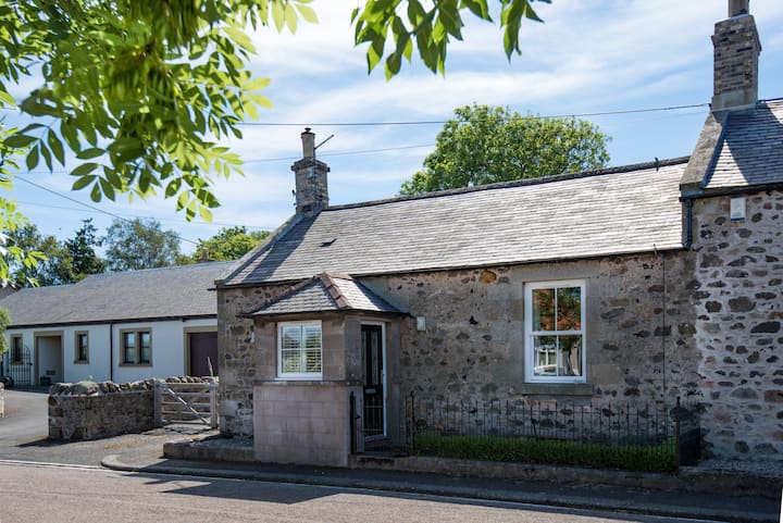 Cosy Cottage In Beautiful Branxton - Northumberland