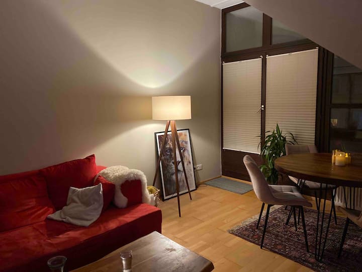 Lovely 2 Bedroom Flat With Loggia And Office Space - Neuried