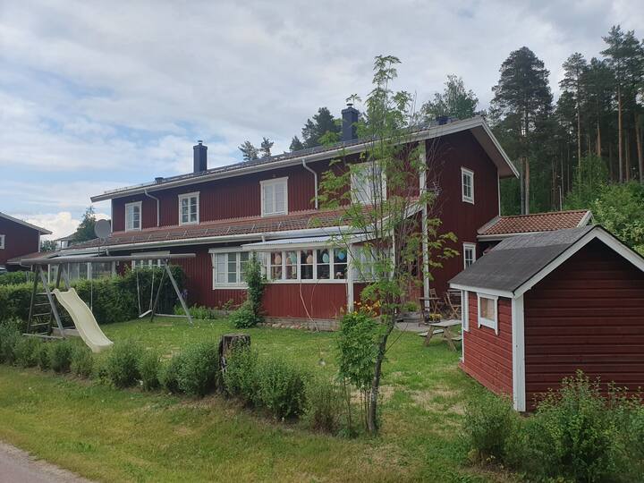 Radhus M Bra Läge Nära Leksand - Leksand
