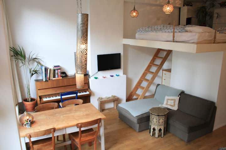 ☆ Authentic Studio | Quiet Street | City Centre ☆ - Amsterdam