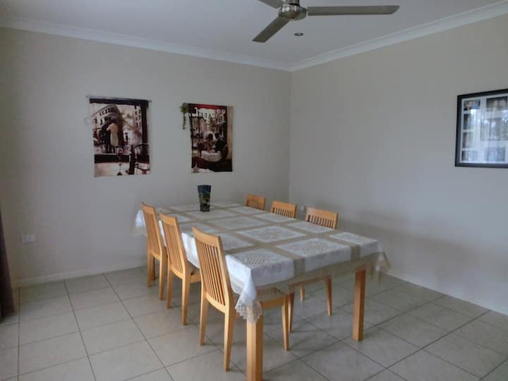 A Fantastic Room In Mareeba . . - Mareeba