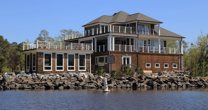 The Yacht Suite-waterfront & Wildlife Getaway - Chesapeake, VA